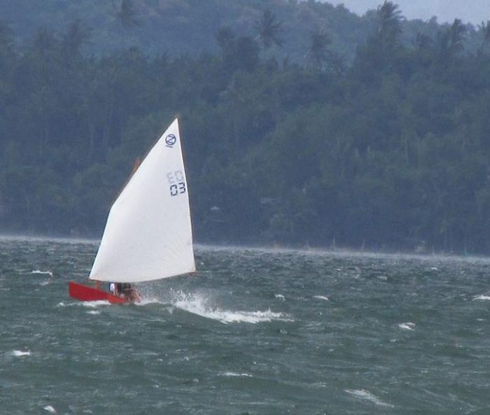 Oz Goose vs Firebug Dinghy - Oz Goose Sailboat - Cheap Simple Plywood Boat